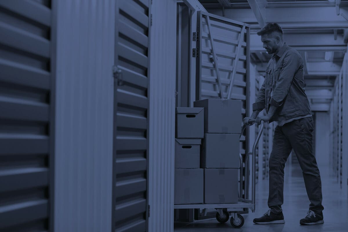 Mini Storage Deliveries: Things You Need To Know | National Van Lines